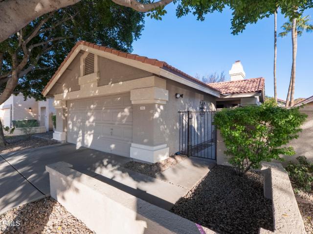 942 W Barbados Dr, Gilbert, AZ 85233 | MLS #6977 | Compass