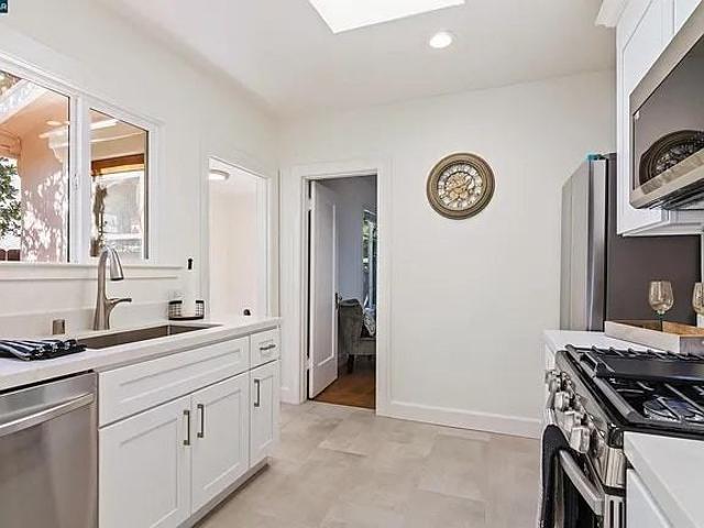 942 Talbart St 1 Bedroom Condo for Rent at 942 Talbart St, Martinez, CA 94553