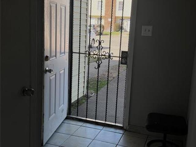 9434 Olde Towne Row