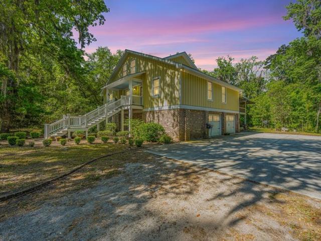 9434 Savannah Hwy, Adams Run, SC 29426