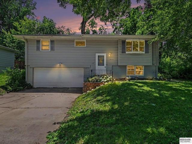 9435 Ohio St, Omaha, NE 68134