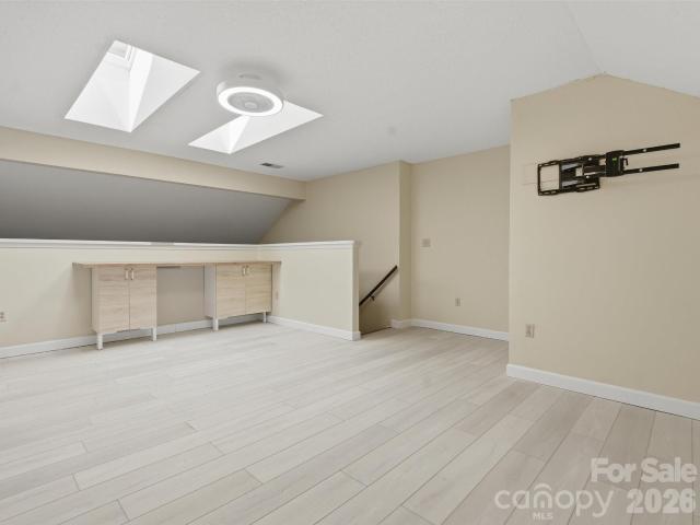 9437 Fairmead Dr, Charlotte, NC 28269 | MLS #4368