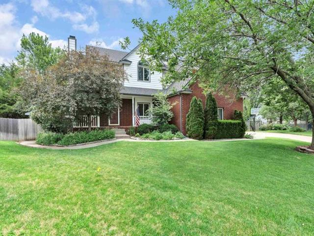 9438 W Sterling Ct, Wichita, KS 67205