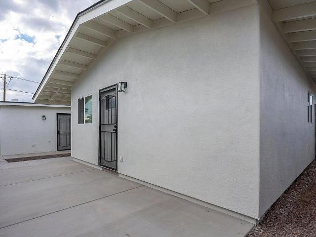 9439 N 11th Avenue # 3