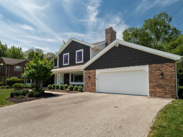 9439 N Broadmoor Rd