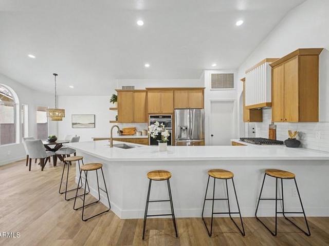 9430 E Nacoma Dr, Sun Lakes, AZ 85248