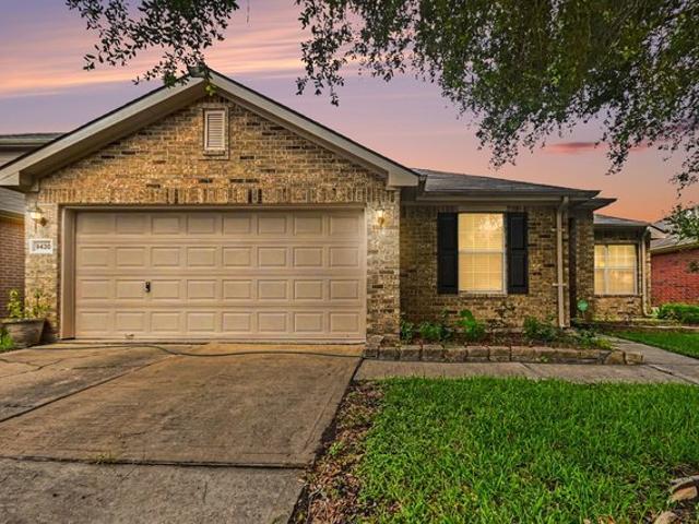 9430 Heflin Colony Dr, Sugar Land, TX 77498