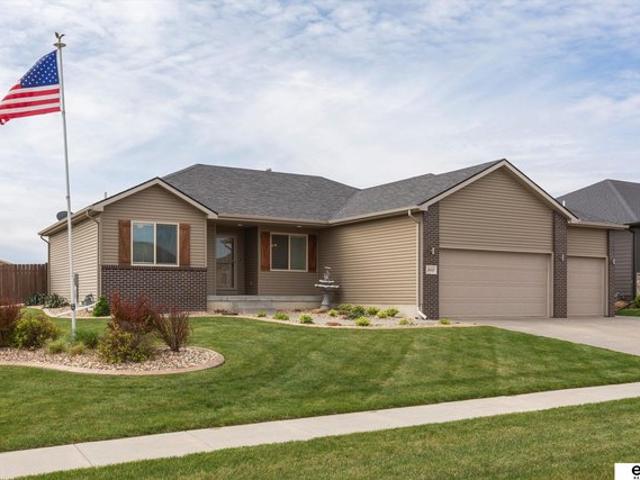9431 Southern Sky Rd, Lincoln, NE 68505
