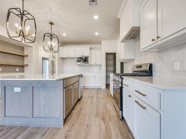 9432 NW 75th Street
