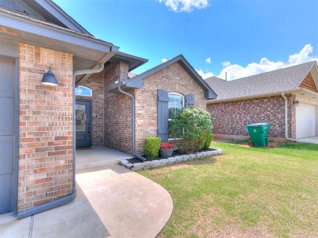 9432 NW 86th Street