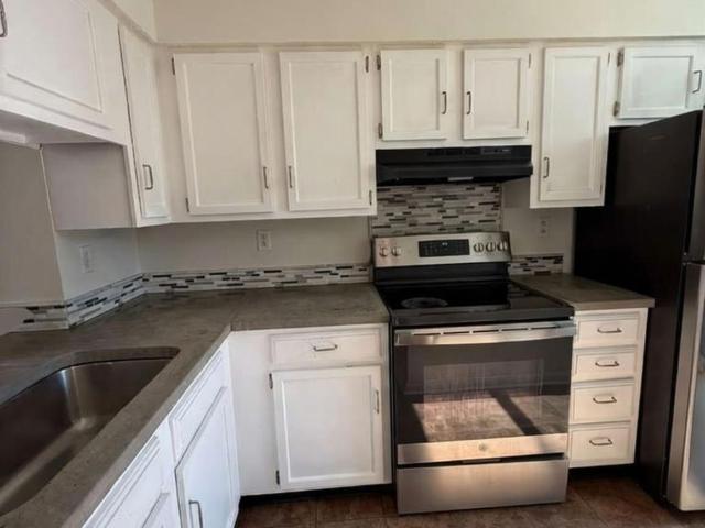 9432 Lexington Circle # G