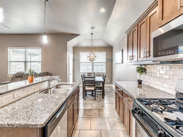9433 NW 91st Street