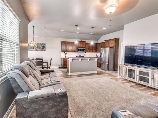 9433 NW 91st Street