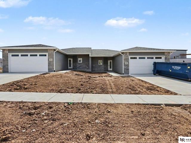 9433 Far Niente Ln, Lincoln, NE 68526