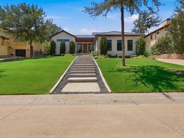 9433 Sagrada Park, Fort Worth, TX 76126