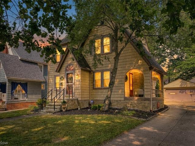 943 Cambridge Road