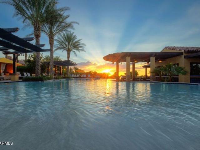 943 E Cobble Stone Dr, Queen Creek, AZ 85140