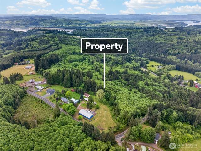 943 Fall Creek Road