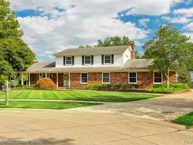 943 Huntsford Court