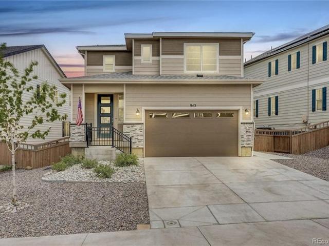 943 Oleander St, Castle Rock, CO 80109