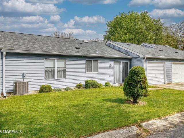 943 Liverpool Circle Unit B