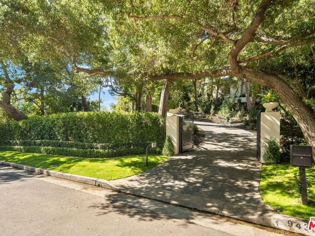 943 Moraga Dr, Los Angeles, CA 90049 | MLS #26857
