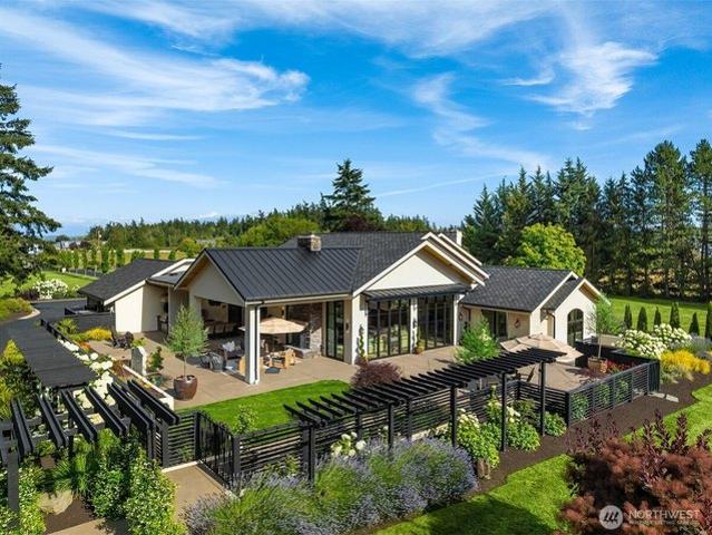 943 N Good Rd, Camano Island, WA 98282