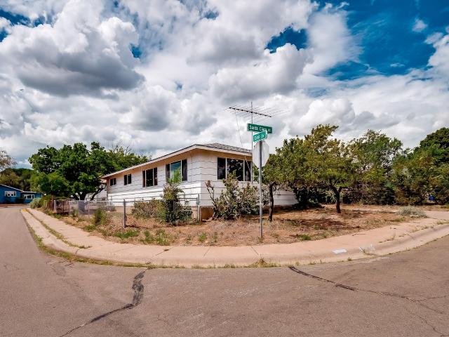 943 Santa Clara Place