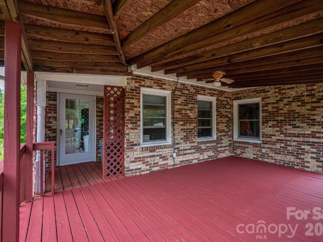 943 Stony Point Road