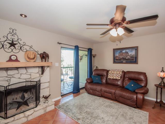 943 Parkview Drive C1