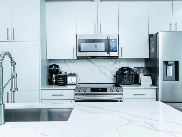 943 Peachtree St NE, Unit 802, Atlanta, GA 30309 | Compass