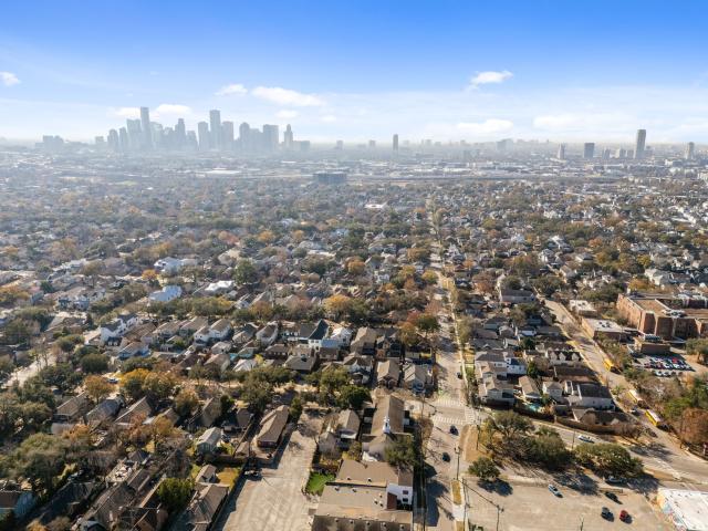 943 Pecore St, Houston, TX 77009 | MLS #47300