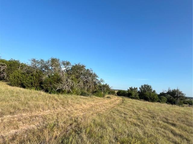 943 US Highway 183