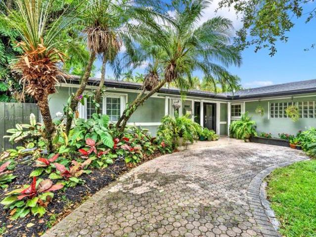 9444 186th St SW, Cutler Bay, FL 33157