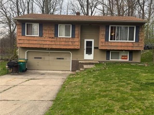 9446 Concord Cir, Twinsburg, OH 44087