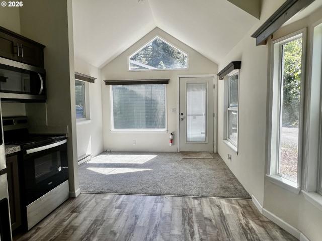 94481 riley creek way