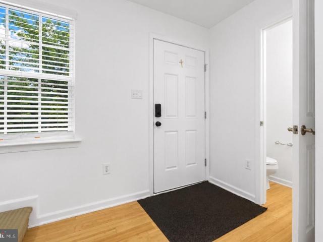 9448 Alloway Drive