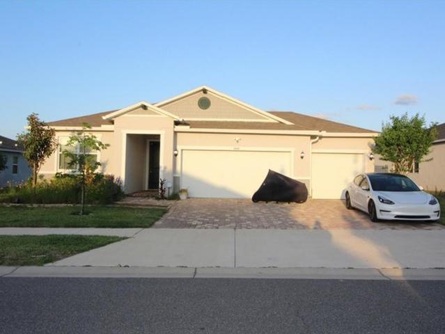 9449 Sanders Park Pl, Seffner, FL 33584