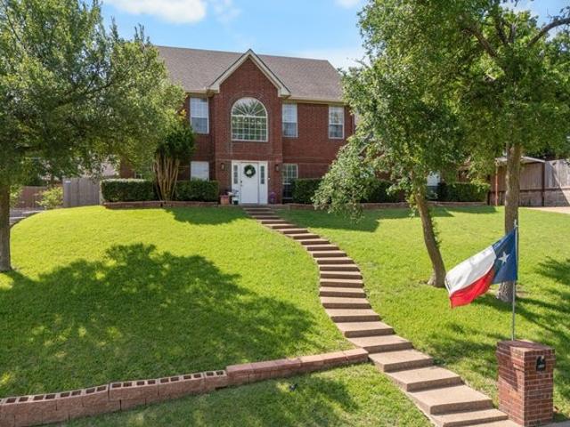 9440 Red River St, Woodway, TX 76712