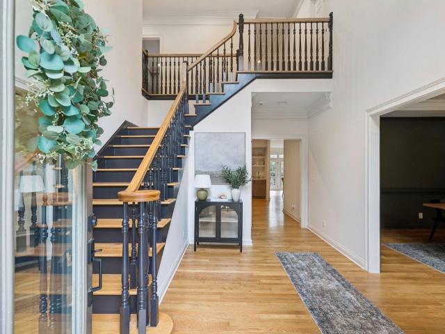 9441 Highwood Hill Rd