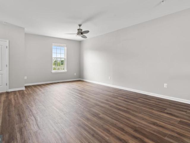 9442 Adelaide Lane