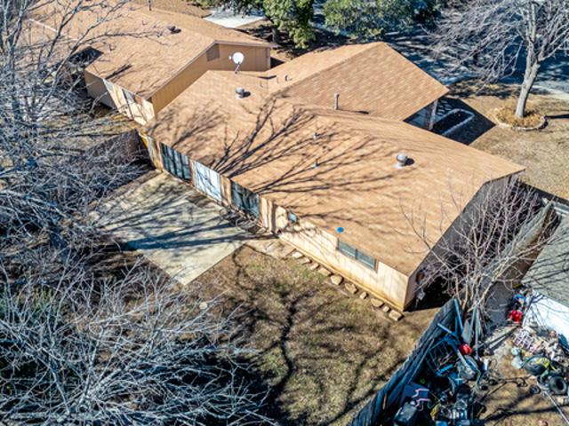 9442 Cliff Way
