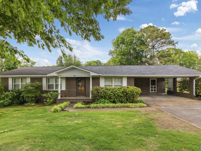 944 4th Ave NW, Arab, AL 35016