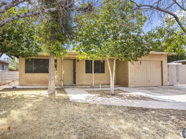 944 Chestnut Ave, Holtville, CA 92250