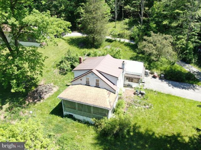 944 Decker Hollow Road