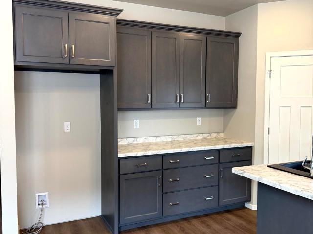 944 enclave court