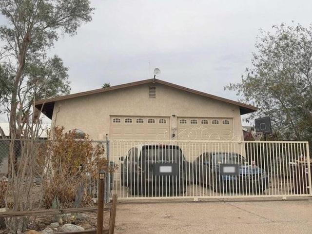 944 Flamingo Ave, Thermal, CA 92274