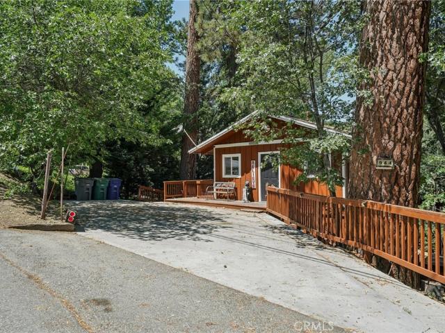 944 Knickerbocker Road