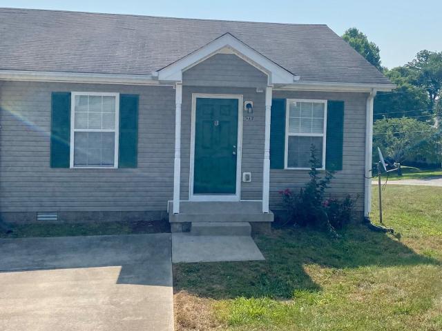 944 Kingsbury Dr # B