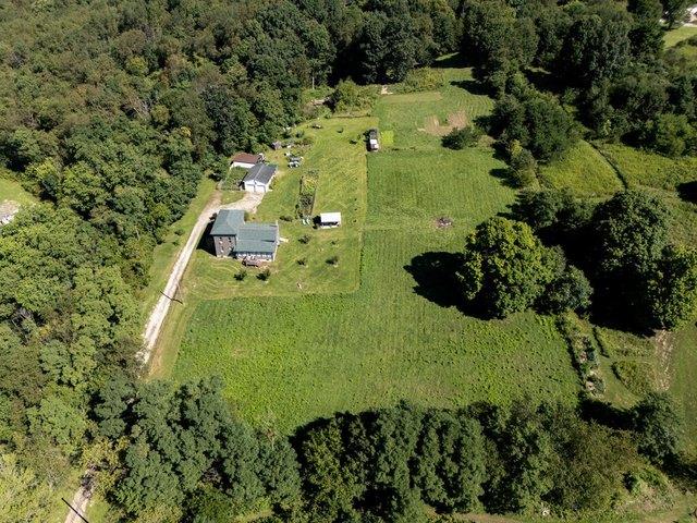 944 Mill Rd, Loudonville, OH 44842